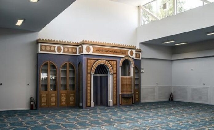 First mosque in Greek capital opens doors to worshipers – The Greek Herald