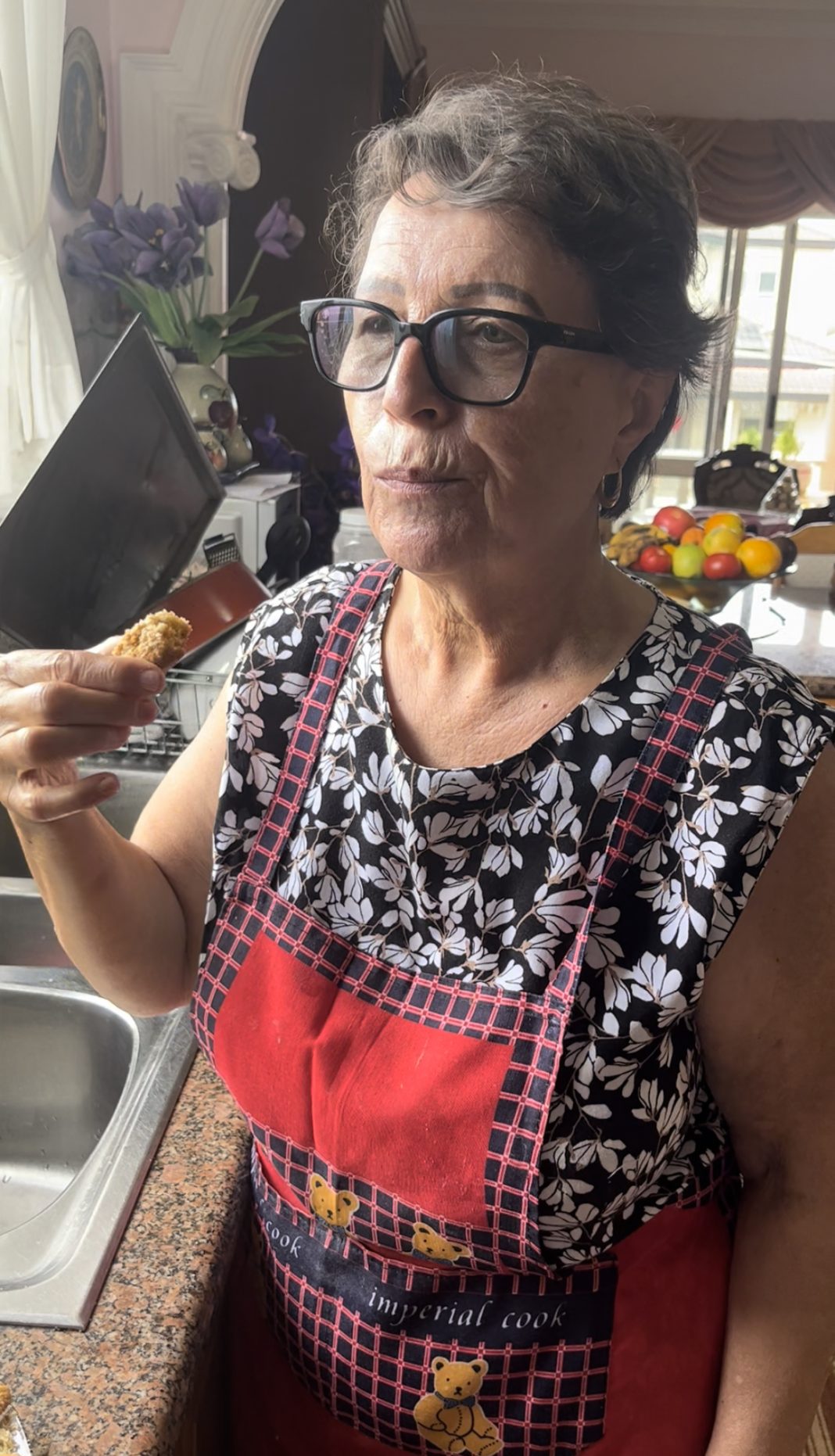 Traditional Greek Christmas Dessert: Melomakarona – The Greek Herald