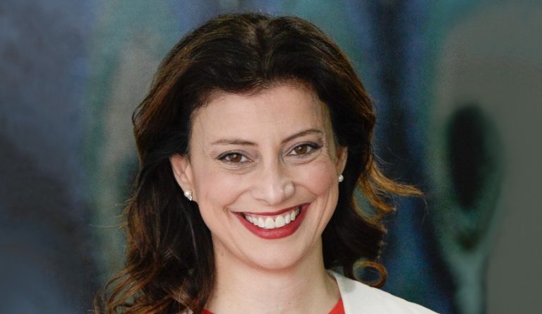 How Andrea Michaels' tough upbringing shaped her – The Greek Herald