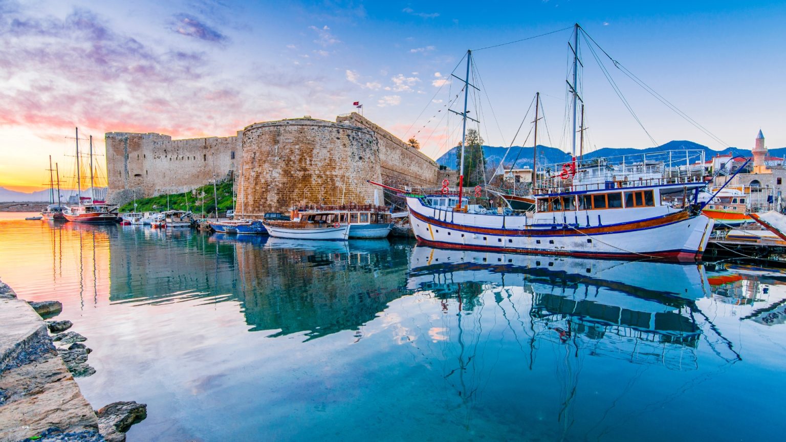 Greece among top 10 outbound tourist destinations in the world – The ...