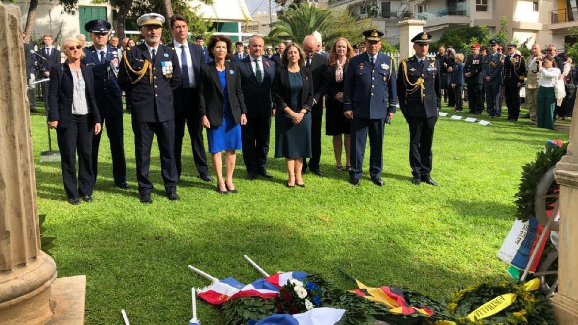 Australia's Ambassador in Greece marks Remembrance Day – The The Greek ...