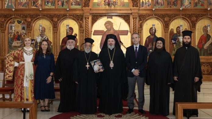 Effy Alexakis' new book shines light on Father Nektarios – The Greek Herald