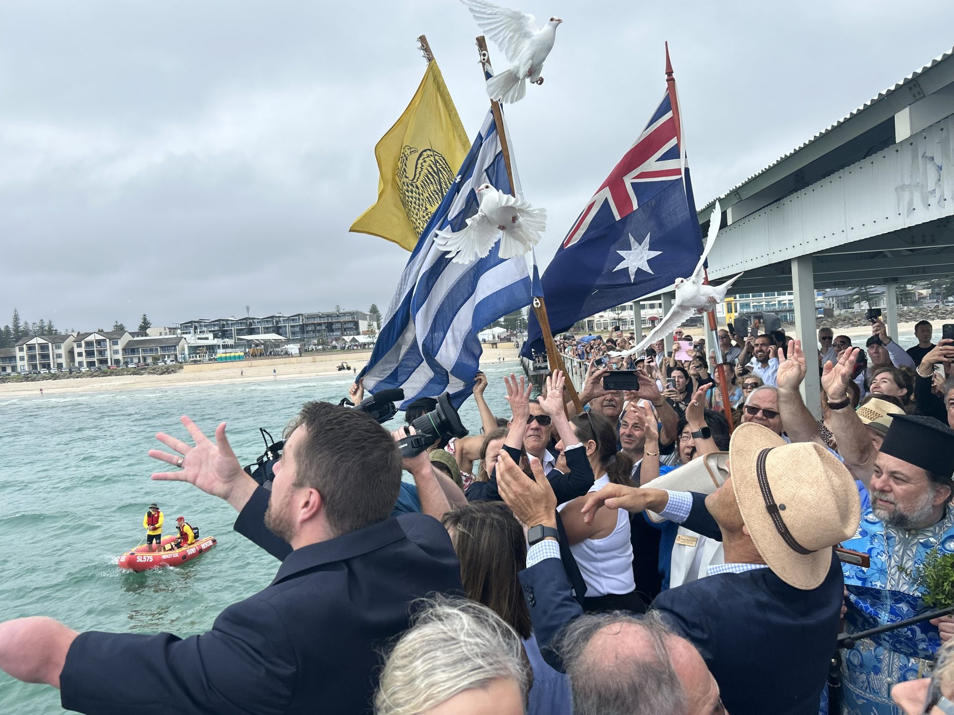 Greeks in South Australia celebrate the Theofania – The The Greek Herald