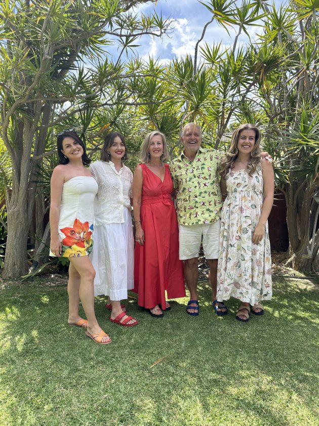 The bold, beautiful and beguiling Elouise Eftos – The The Greek Herald