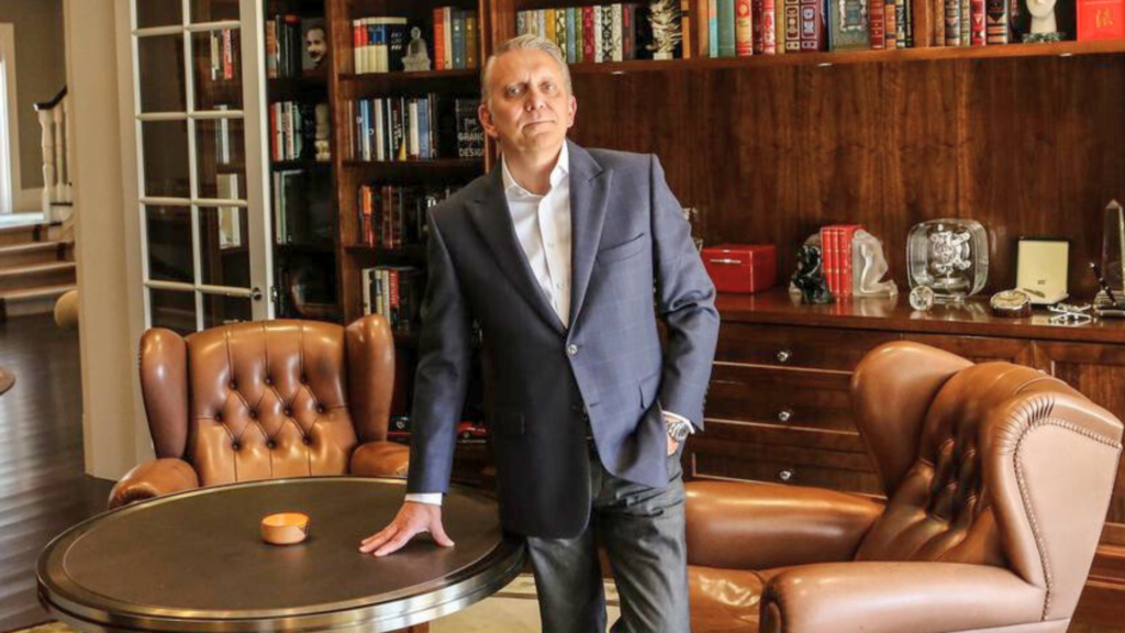 Dennis Bastas eyes top spot for MCoBeauty in US – The Greek Herald