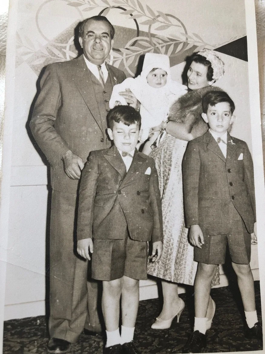 Peter with his parents, older brother and younger sister – The Greek Herald