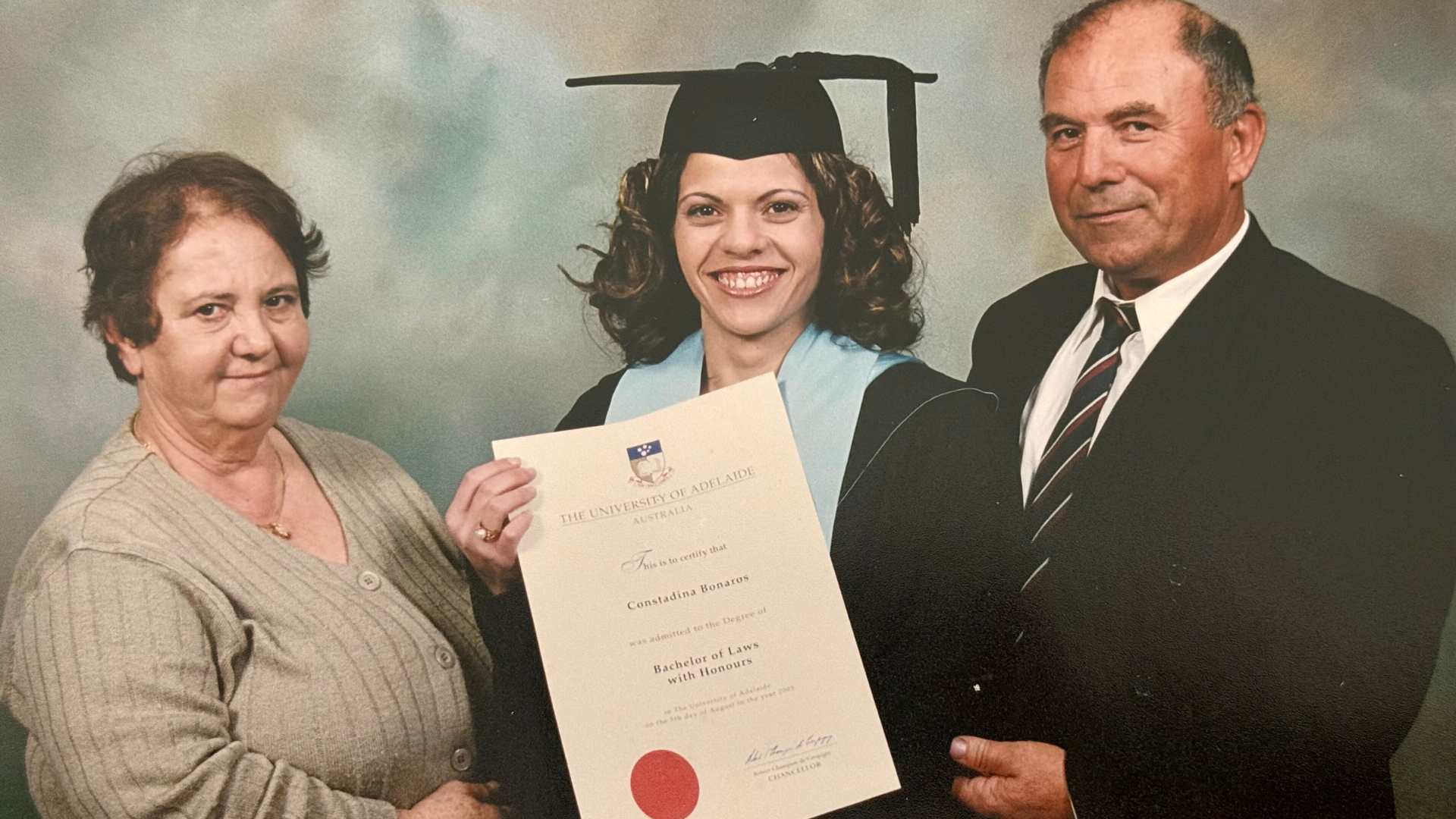Connie Bonaros: Greek roots and a passion for change – The Greek Herald